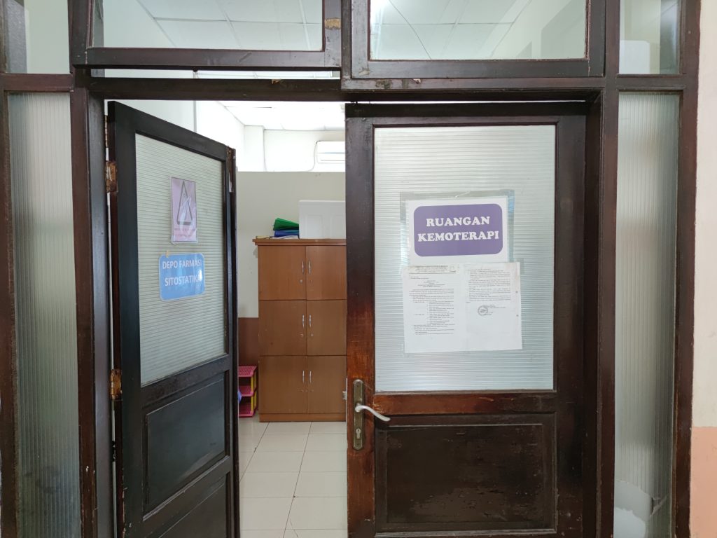 RUANG KEMOTERAPI – Prodi Urologi Fakultas Kedokteran