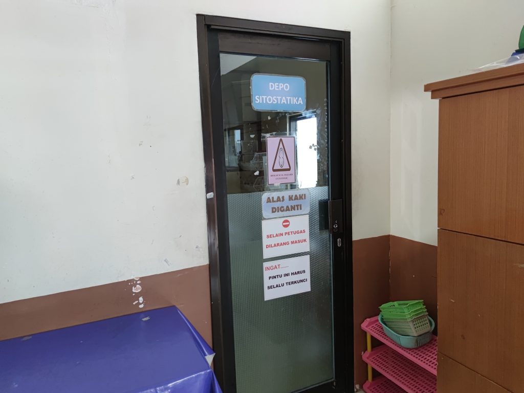 RUANG KEMOTERAPI – Prodi Urologi Fakultas Kedokteran